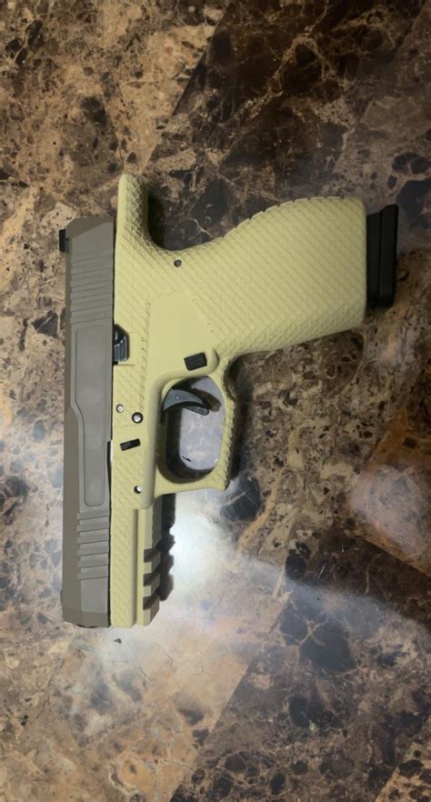 Xd19x Uses P80 Rails G19 Slide And A G17 Magazine I Call It The Peanut Butter Wafer R Fosscad