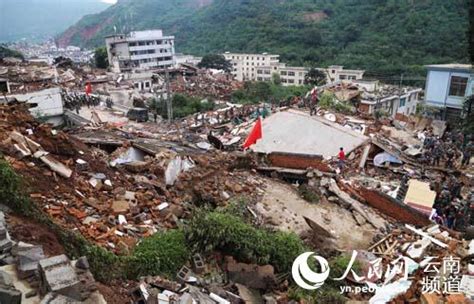 云南省昭通市鲁甸县发生65级地震 社会 人民网