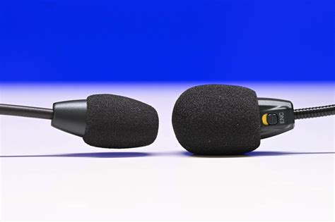 Hollyland Solidcom C Pro Review Newsshooter