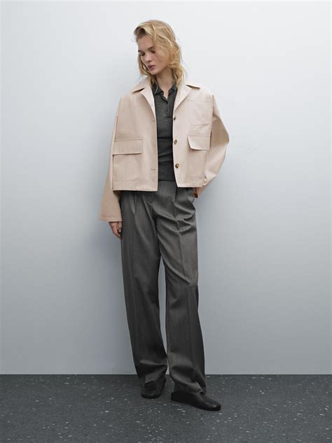 Chaqueta Capa Water Repellent · Piedra Kaki · Abrigos Y Chaquetas