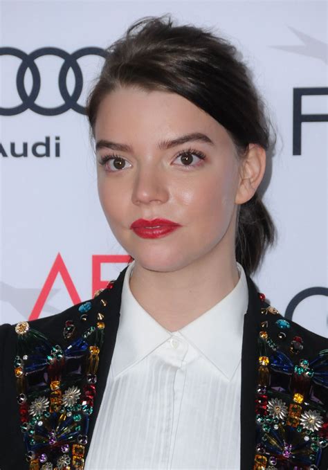 ANYA TAYLOR JOY At Split Screening In Hollywood 11 15 2016 HawtCelebs
