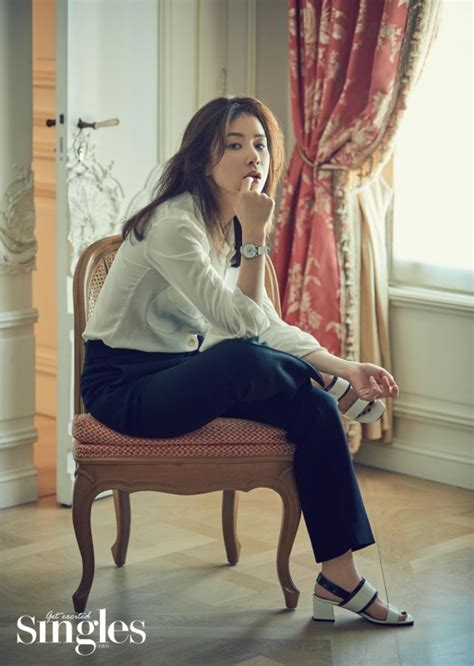 이보영 화보 모던 오피스룩지적인 매력 발산 스타일M