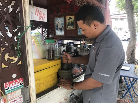 การเมือง แลนด์สไสด์เพื่อไทย ลิณธิภรณ์ โพสต์ชัยชนะเลือกตั้งซ่อม นายก อบจ ร้อยเอ็ด