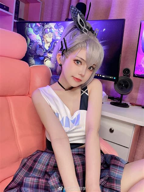 Cosplay Silver Wolf Dari Honkai Star Rail Dengan Kostum Gamer Yang Keren Kaskus