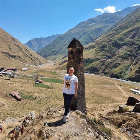 განსხვავებული ツ როცა პირველად გავიგე რომ მას ვუყვარდი იცი რა ვქენი რა და საღამოს 7 საათზე