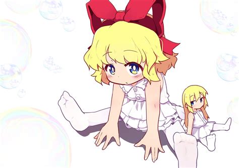 蟹沢ゆうき on Twitter メディスンの服の中身は上はブラウス下はスカートをふんわりさせるためにパニエ公式立ち絵ではソックスだ