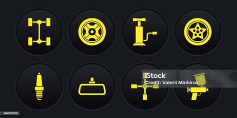 자동차 점화 플러그 휠 거울 휠 렌치 공기 펌프 페인트 스프레이 건 및 섀시 자동차 아이콘을 설정합니다 벡터 가장자리에 대한