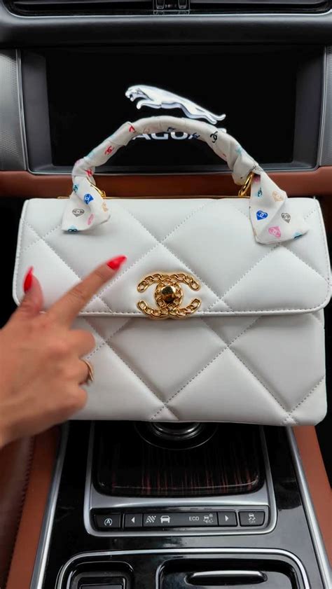 🔲Сумки🔲Рюкзаки🔲Аксесуари Поповнили наявність 🥰🥰🥰 ️розмір 28 18 8 ️подовжений ремінець