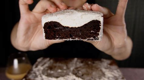 먹여주는 Asmrㅣ🍎과즙 터지는 소리가 나는 마시멜로우 퐁당 쿠키 먹여줄까요 Youtube