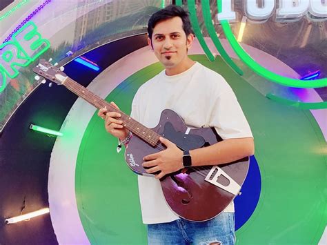 Dhaval Zaveri Mumbais Top Lifestyle Influencer Zaveridhaval