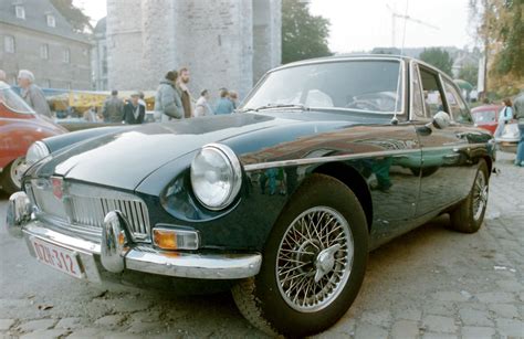 Mgb Gt 1967 At The Ardenne In 1988 Mg Cars Antique Cars Vehicles