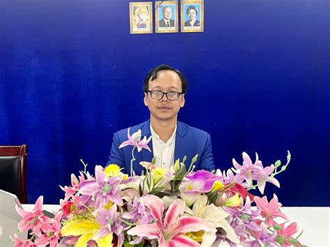 📖🖊ប្រជុំ ពិភាក្សា ដំណោះស្រាយ ផែនការ លទ្ធផល លោក ពៅ មនោ នាយកសាខា នៃសាលា ប៊ែលធី