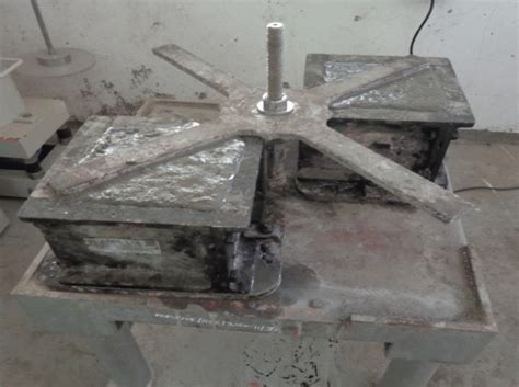 1 Compaction Of Mould On Table Vibrator Download Scientific Diagram