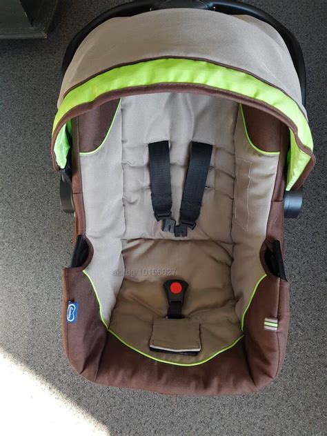 Продавам бебешко кошче Столчета за кола и колело Варна Продавам бебешко детско кошче