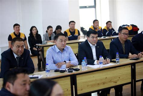 Сайжруулсан шахмал түлш үйлдвэрлэхэд тулгамдсан зарим асуудлыг яаравчлан шийдэх үүрэг өглөө