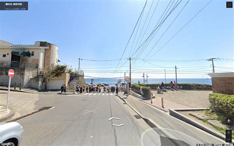 日本镰仓高中旁边的沿海铁路，灌篮高手取景地，旁边的海景房实拍 搜狐大视野 搜狐新闻