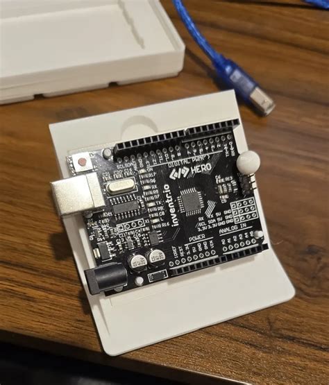 Gridfinity Arduino Uno Hero开发板支架 来自 Notmilk Makerworld：免费下载 3d 模型