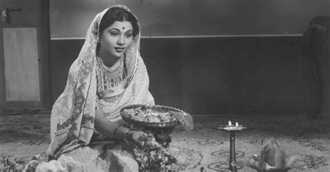 Rare Photos Of The Most Loved Mother In Hindi Cinema Nirupa Roy