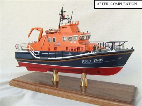 172 Rnli Severn Class Lifeboat Airfix Model Kit 07280 Free Shipping 1837174531