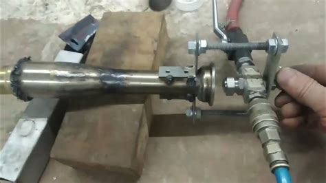 инжекционная горелка на метане с принудительным ускорением газовой