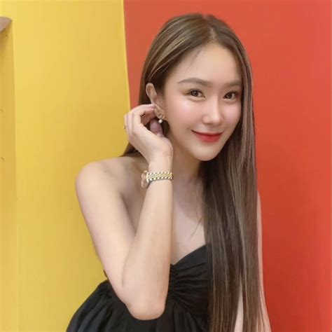 Makro แม็คโคร ทีมชาติฝรั่งเศส อาหารของประเทศฝรั่งเศส อย่างเมนู ปลากะพงย่างกับ