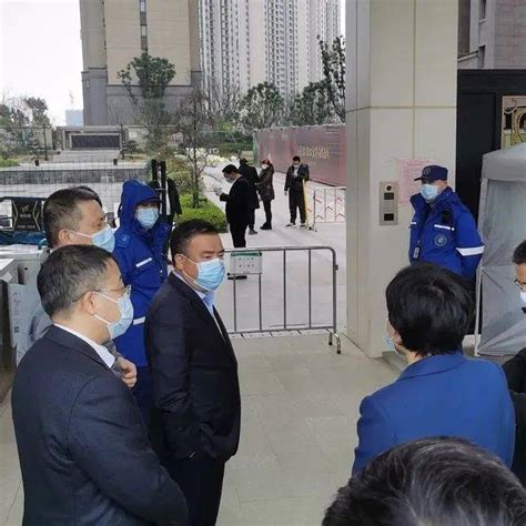 黄荣定副主任带队赴龙港市指导督查疫情防控工作人员阳性应急