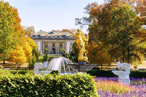 Nemours Estate Mit Gartenanlagen Und Bild Kaufen 71479375 Lookphotos