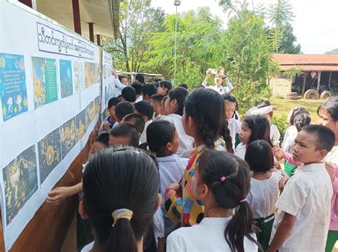 ကာလိမြို့၌ စာဖတ်ရှိန်မြှင့်တင်ရေး အသိပညာပေးဟောပြောပွဲ၊ နံရံကပ်စာစောင်ပ