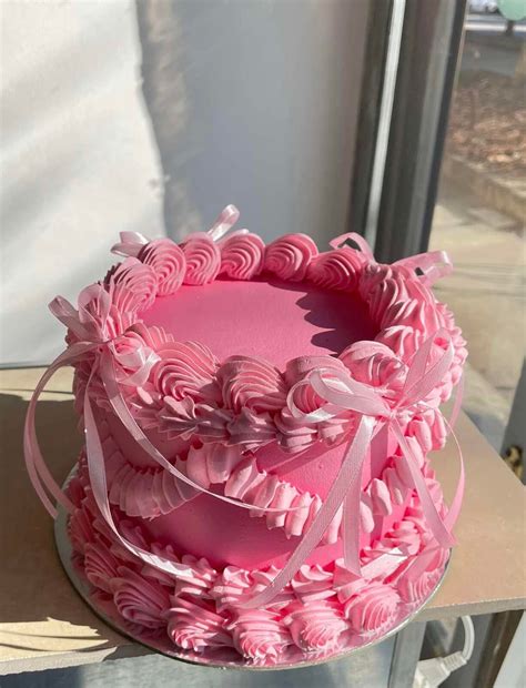 ულამაზესი…🥺💖 შეკვეთისთვის მოგვწერეთ ან ტორტების სამყარო Facebook