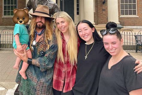 Billy Ray Cyrus Confirms Engagement To 34 Year Old Firerose Who He Met