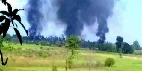 ကျောက်တံခါးတွင် လူနေကျေးရွာများကို စစ်ကောင်စီ လေကြောင်းတိုက်ခိုက်‌နေ နိုင်ငံတကာမြန်မာ့သတင်း