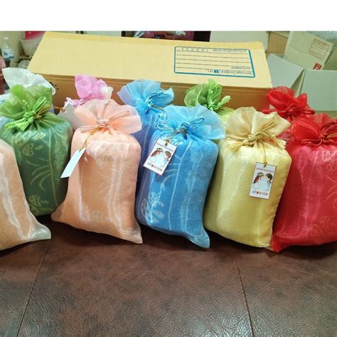 🐹ของรับไหว้ผ้าขนหนู พับทรงกลม ฟรีป้ายชื่อ🐹ของชำร่วย ของรับไหว้ ของขวัญ งานแต่งงาน Shopee Thailand