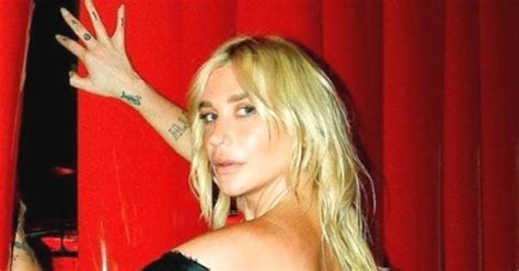 데뷔곡 대박→성폭행 무고 틱톡 케샤 신곡으로 재기 노리나 [할리웃통신]