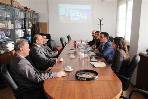 Представници Министарства правде Одсека за е правосуђе презентовали су председнику Адвокатске