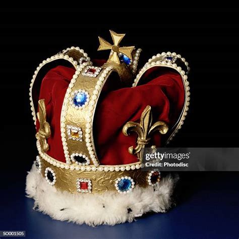 Crown Headgear Photos And Premium High Res Pictures Getty Images