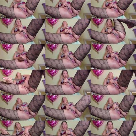 Andradahot Very Extreme Peehole Stretching