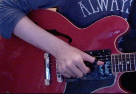 String Muting Techniques On Electric Guitar While Recording Music Practice Theory Stack