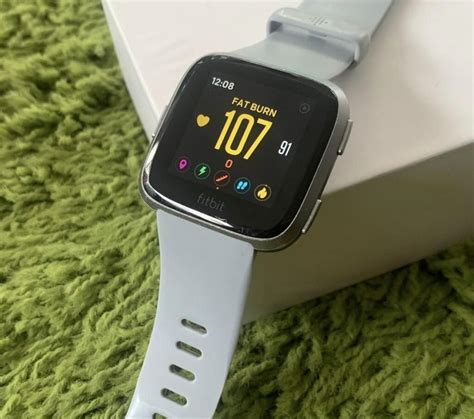 Can Fitbit Battery Be Replaced How Can You Do It Gorilla FitnessWatches