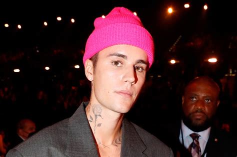 Justin Bieber Sends Frank Ocean Sweet Message After Coachella Set