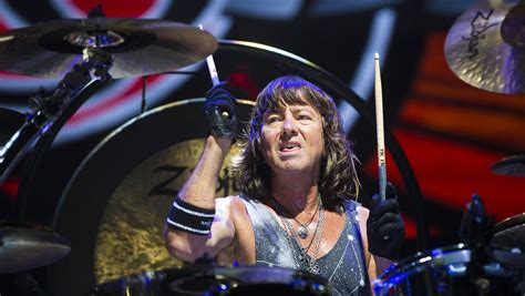 Def Leppard And Reo Speedwagon Perform At Ak Chin Pavillion