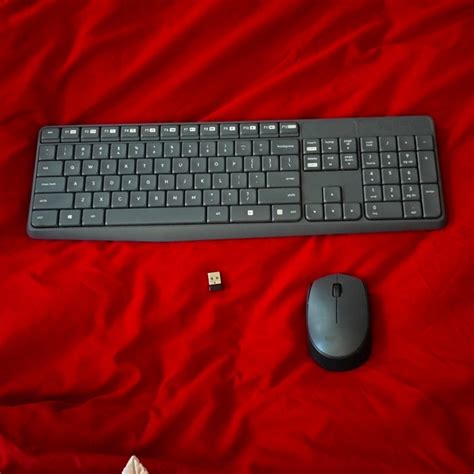 Logitech Computers Laptops And Parts Logitech Wireless Keyboard And Mouse Poshmark