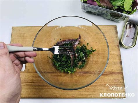 Салат цезарь: простой рецепт салата от Евгения Клопотенко