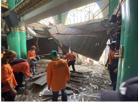 ស្រុតព្រះវិហារក្នុងប្រទេសហ្វីលីពីន បណ្តាលឱ្យមនុស្សរាប់សិបនាក់រងរបួស សារព័ត៌មាន នគរវត្ត