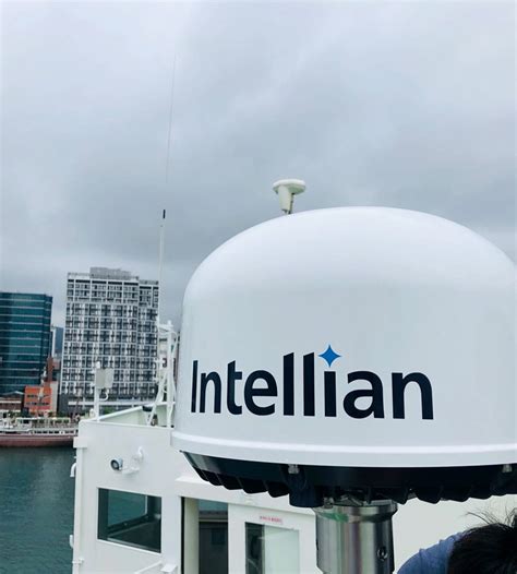 Intellian C700 Iridium Satellite Communications
