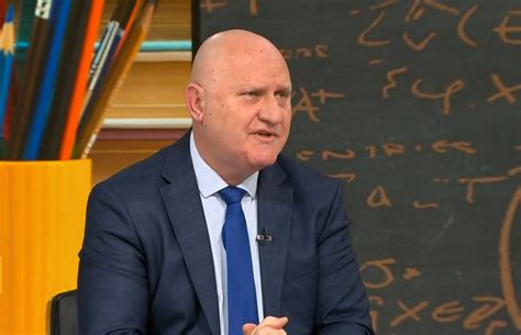 Образователният министър разясни какво ще включва входното ниво за 9 клас Информационна