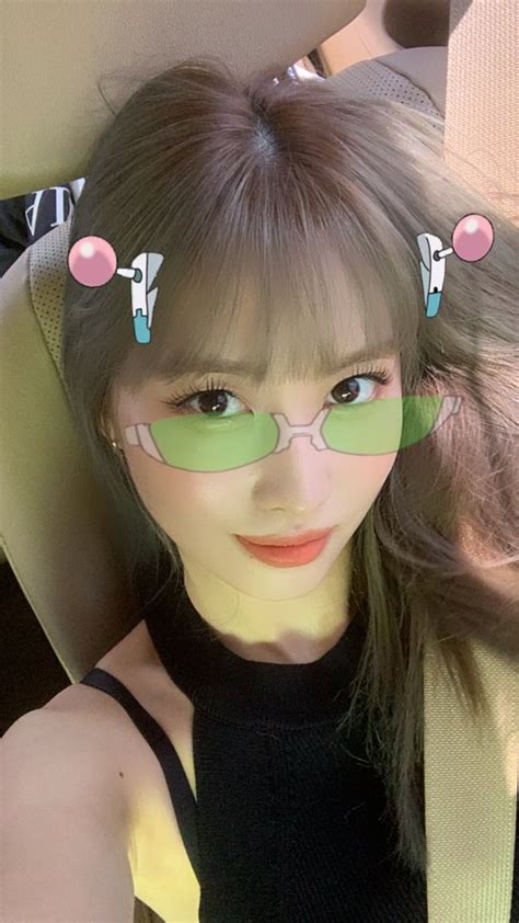 Momo R Momo