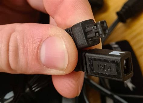 Can Anyone Please Help Me Identify These Connectors R Diyelectronics