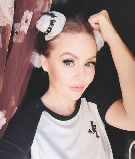 Зачем 8 детная мать носки на голову надевает рассказываю 8 раз мама Дзен