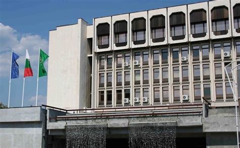 Без зелена зона за паркиране в Стара Загора по празниците