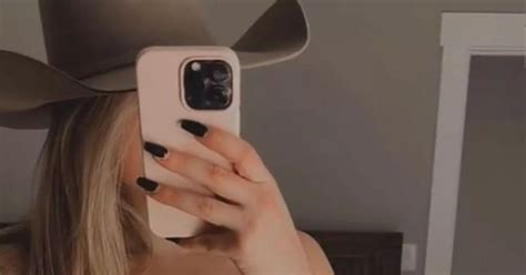 Im A Farm Girl Who Made Millions Fans Always Ask Me What I Wear Under My Hoodie Daily Star